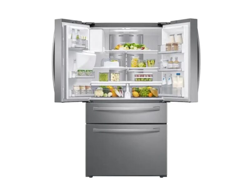 Samsung 28 cu. ft. 4-Door French Door Refrigerator with 21.5” Touch Screen Family Hub™ in ...